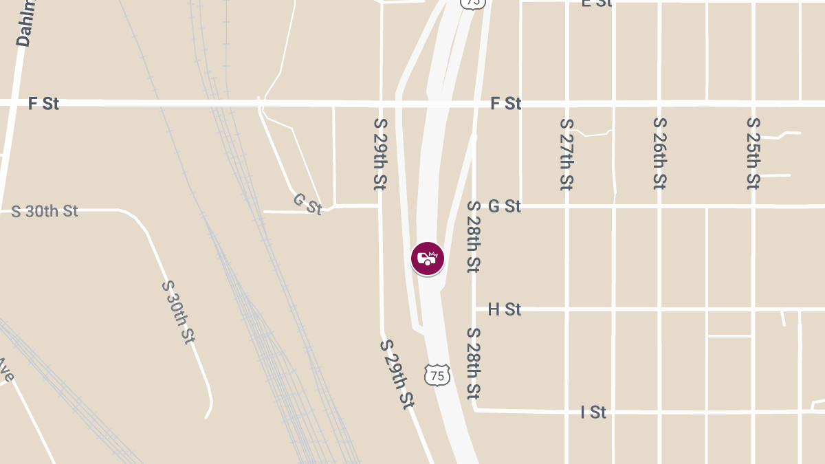 Omaha, NE – Injury Crash Reported on JFK Expressway Near F St Exit