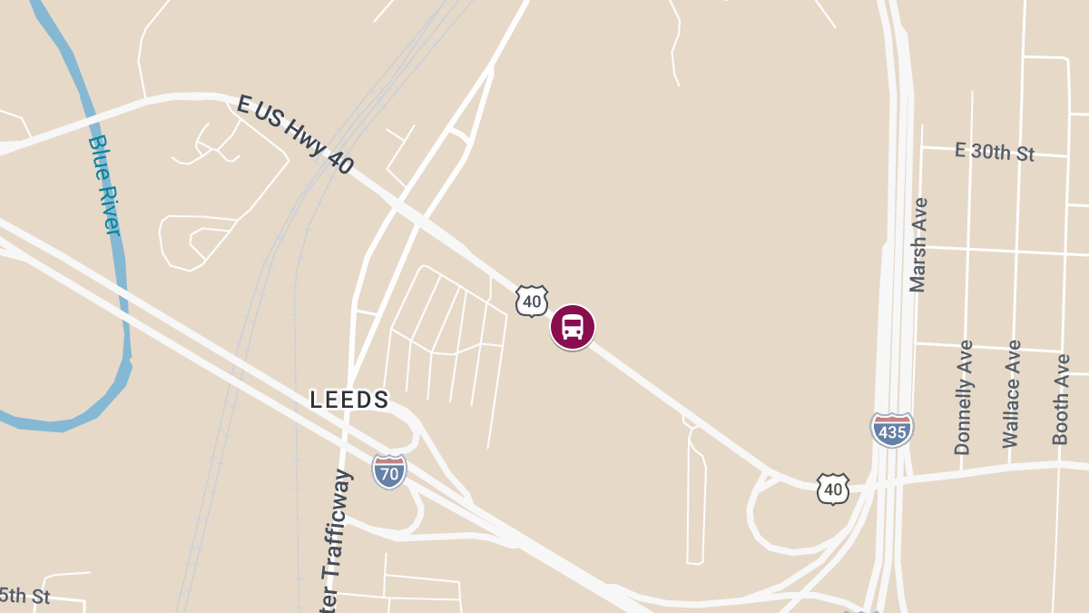 Kansas City, MO – Bus Accident on US-40 near I-435 Leaves Driver Trapped