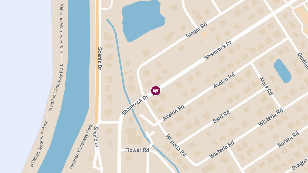 Venice, FL – Car Accident Reported With Injuries on Shamrock Dr