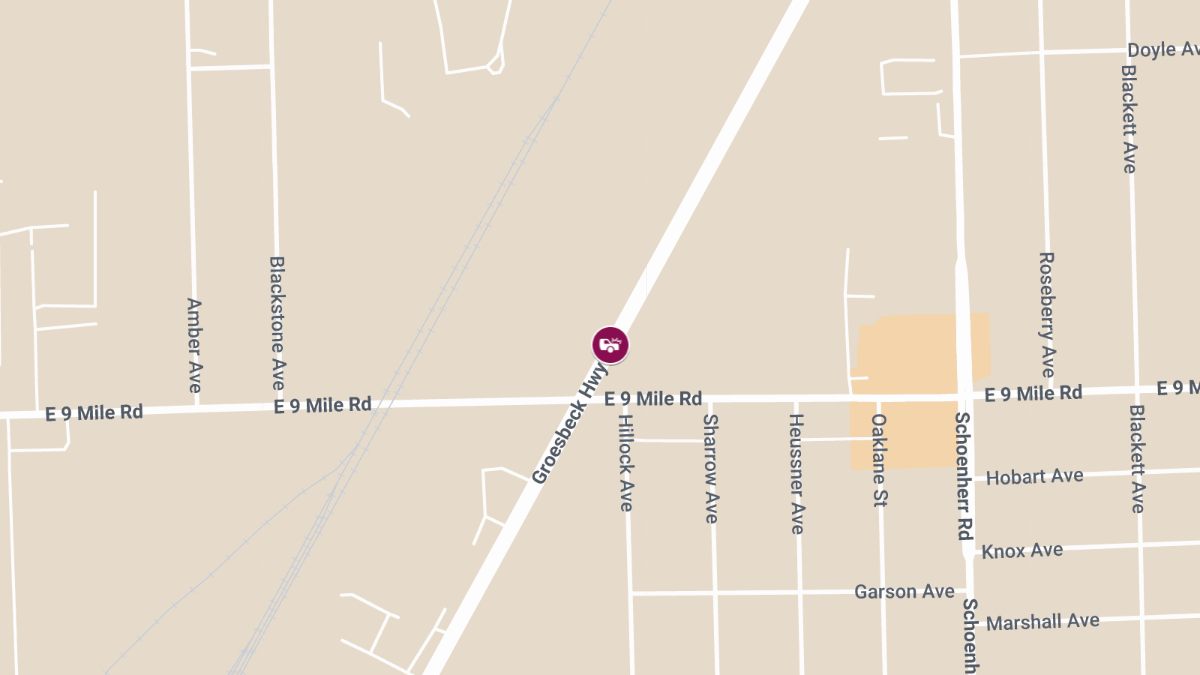 Warren, MI – Injuries Reported in Crash at E 9 Mile Rd & Groesbeck Hwy