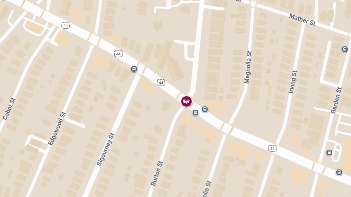 Hartford, CT – Injuries Reported in Two-Car Crash at Albany Ave & Vine St