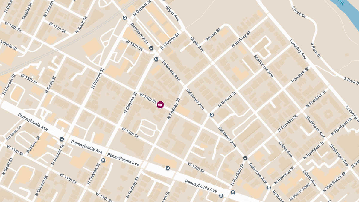 Wilmington, DE – Passenger Injured in Vehicle Crash Near W 14th St